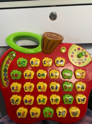 Pomme Vtech - La boîte à jeux
